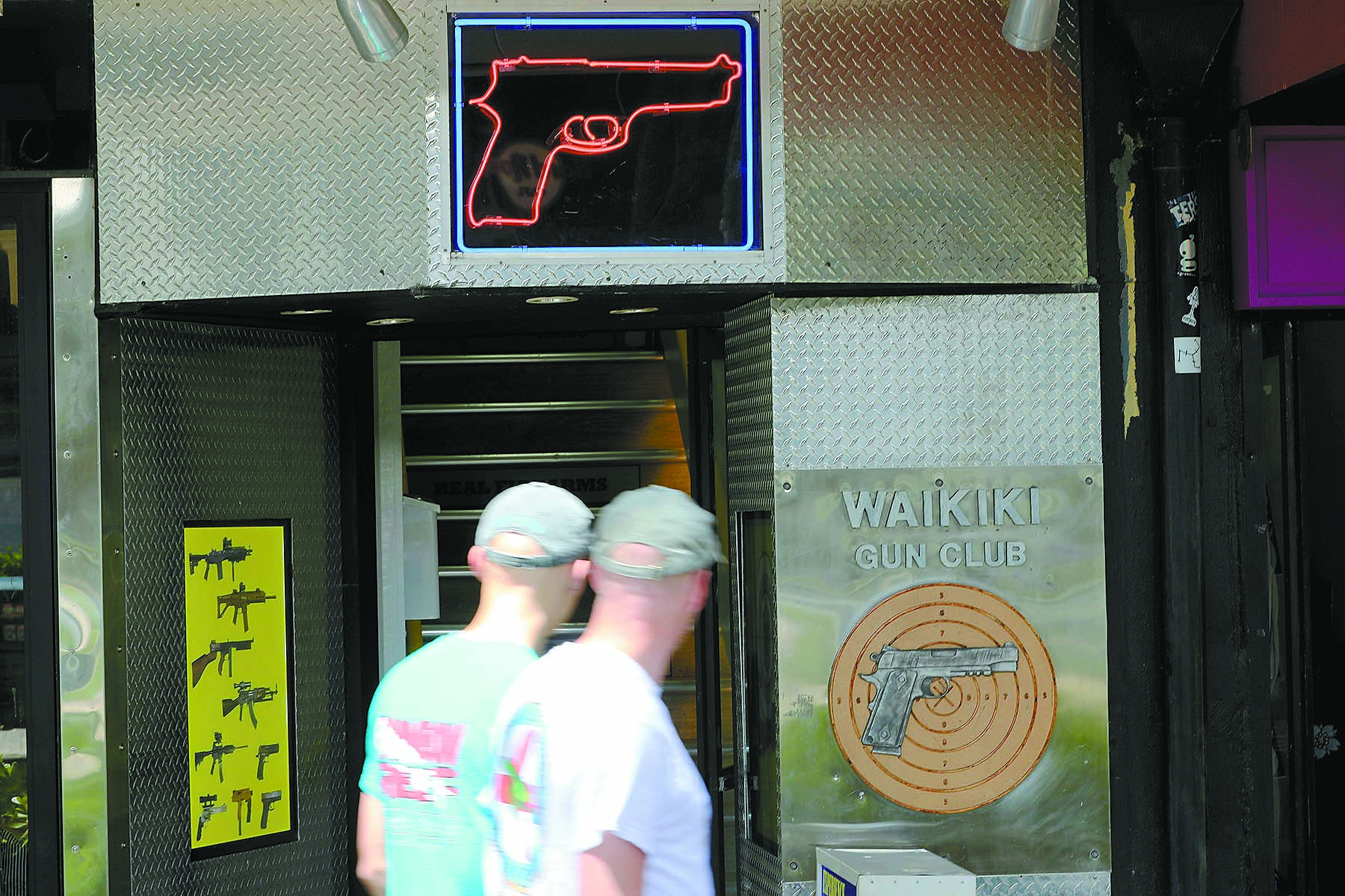 Lawsuit by 3 Maui residents challenges a new gun ban on state’s beaches ...